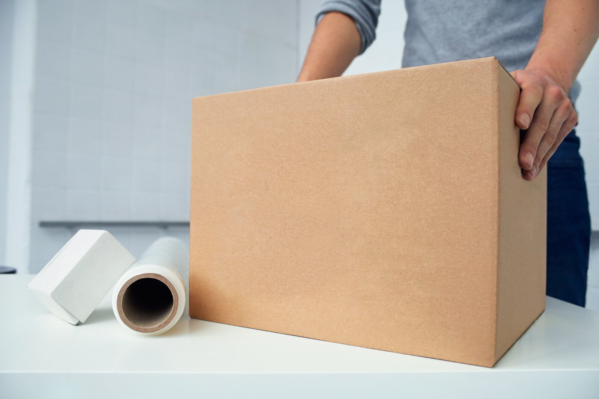 Onbedrukte kartonnen dozen voor transport - kleine aantallen & snelle ...